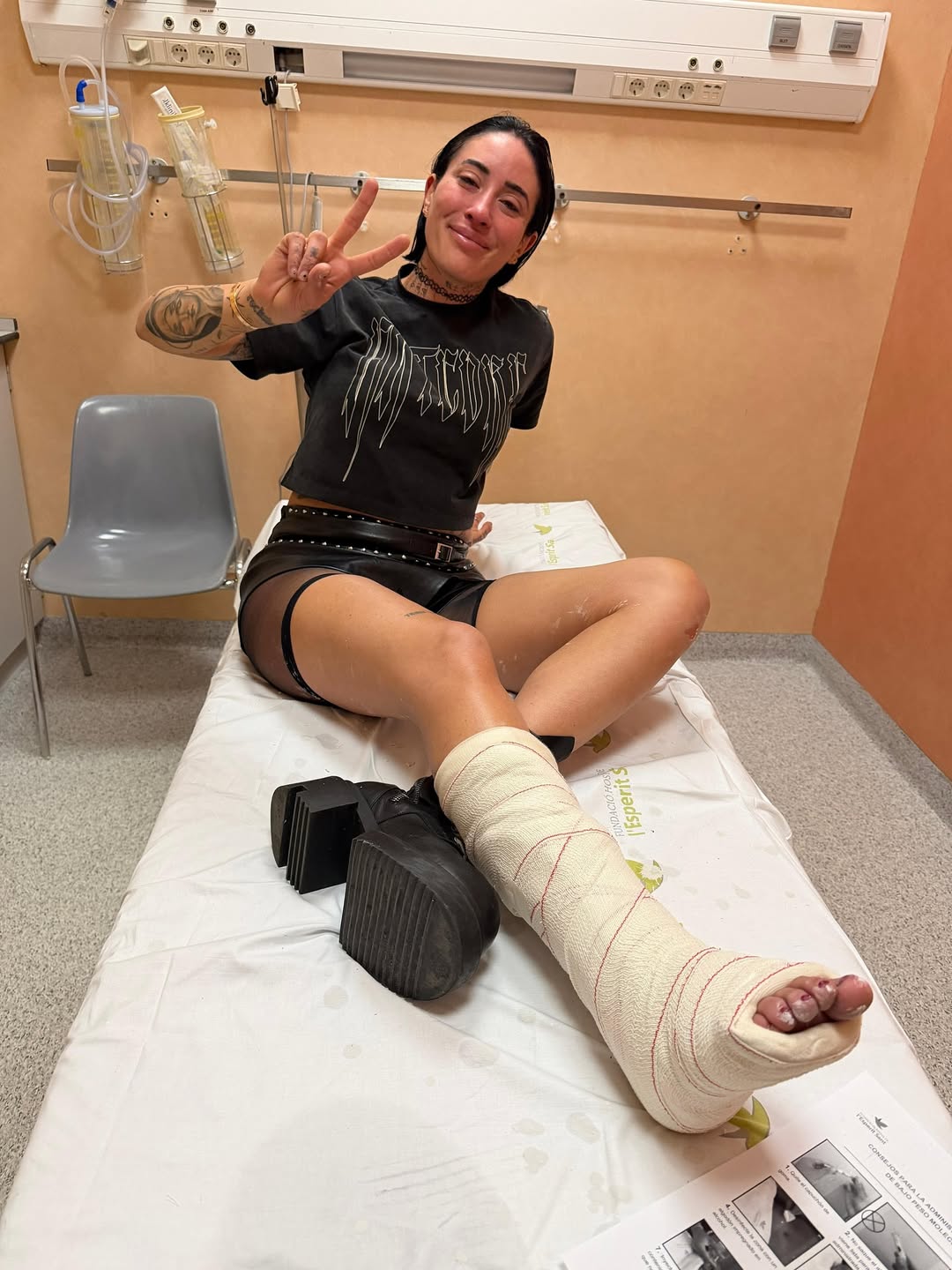 DJ Indira Paganotto Alami Patah Kaki Usai Aksi Panggung Menyapa Fans di Barcelona! Jadwal Asia ...